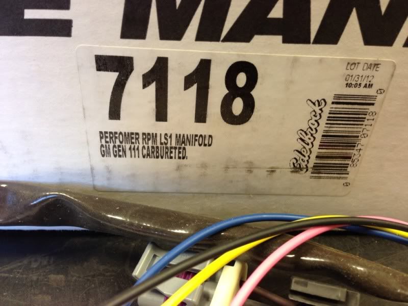 Edelbrock 7118 - Performer RPM LS1 Carbureted Intake kit | Pirate 4x4