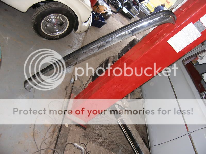 Mercedes W123 Rear Bumper | Retro Rides