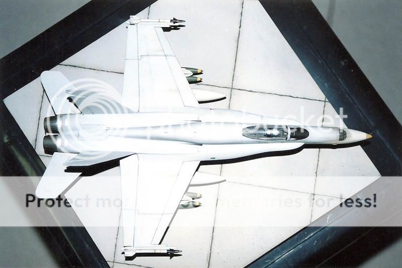 Airfix/Heller F18 Hornet in 1/72 - is it any good? - Aircraft Modern ...