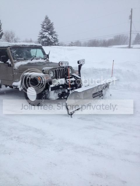 2004 Jeep Wrangler X with Snowdogg MD68 (Lapeer Mi) | Snow Plowing Forum