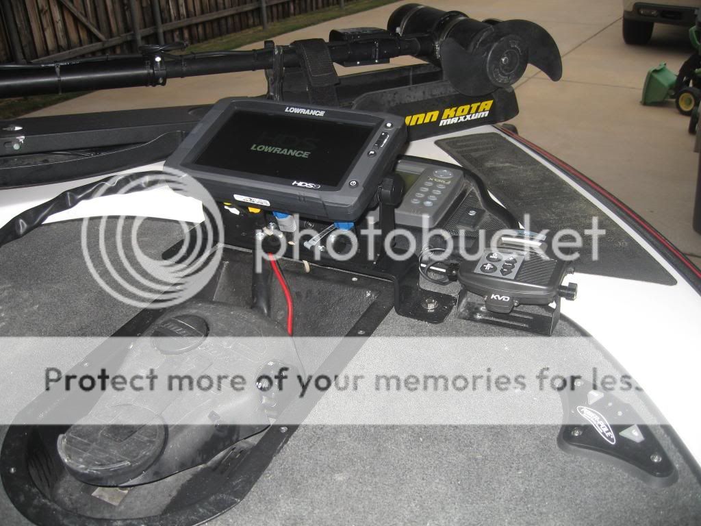 Lowrance HDS 9 Install with KicknBass Mount and New Hydrowave Mount ...