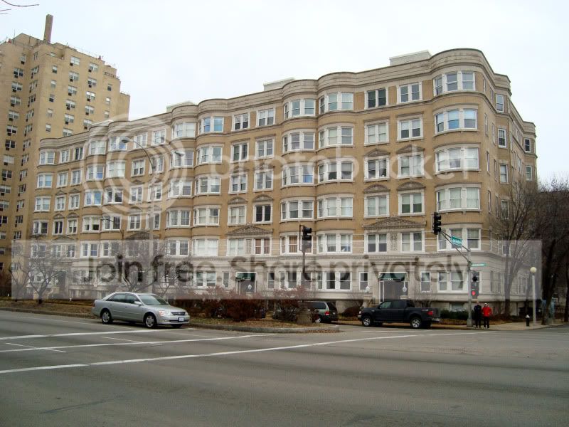 The stately residential high-rises and mid-rises of St. Louis' Central ...