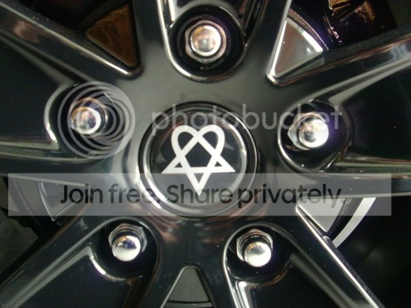 Custom center cap overlays | LS1GTO Forums